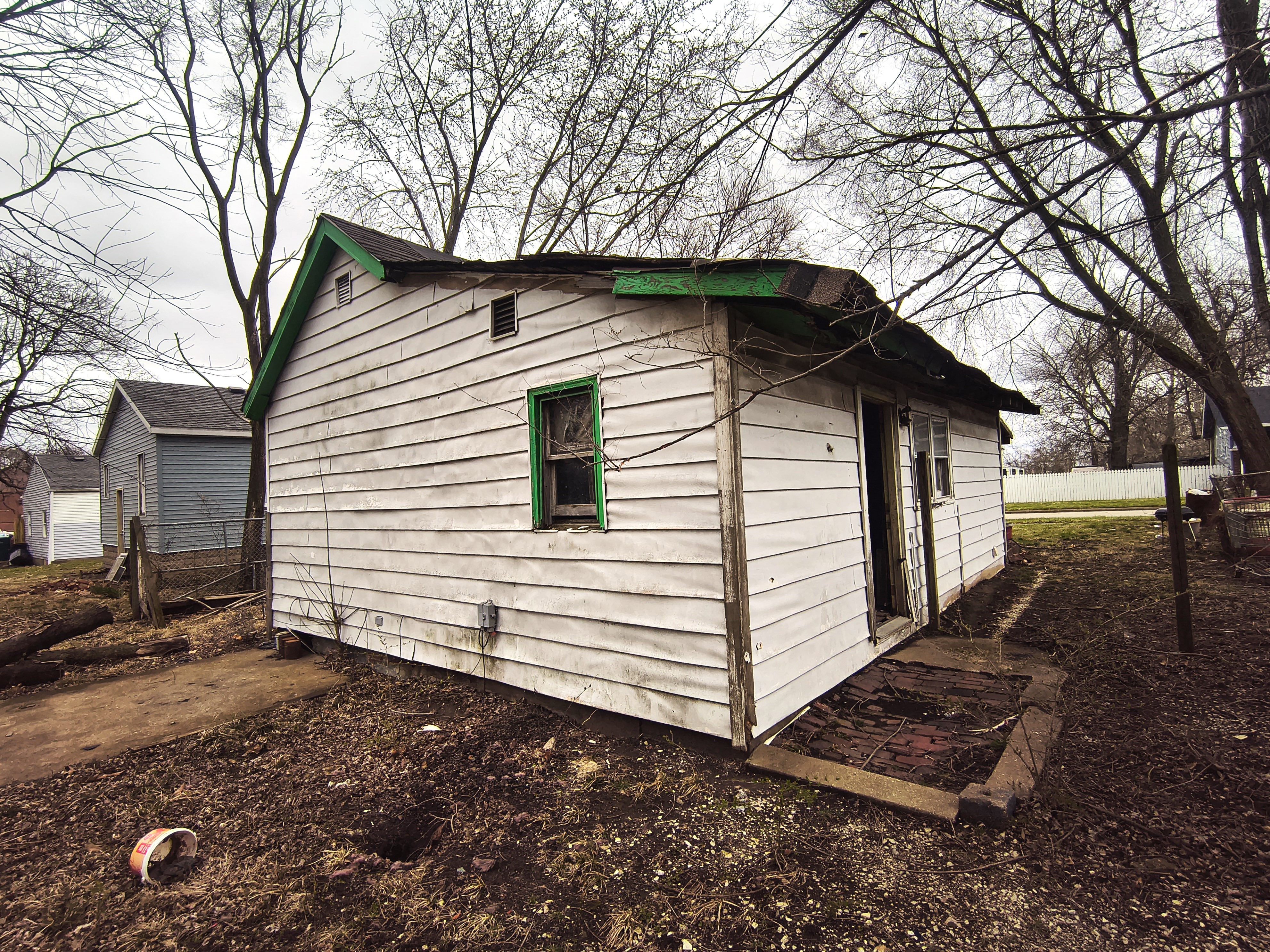 Bid4Assets.com > Auction Detail > (1241224) ($1-Bid) (No-Reserve) House ...